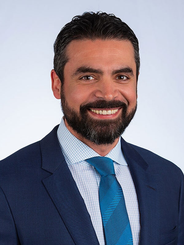 Meet Our Team of Dental Professionals | Cambridge Family